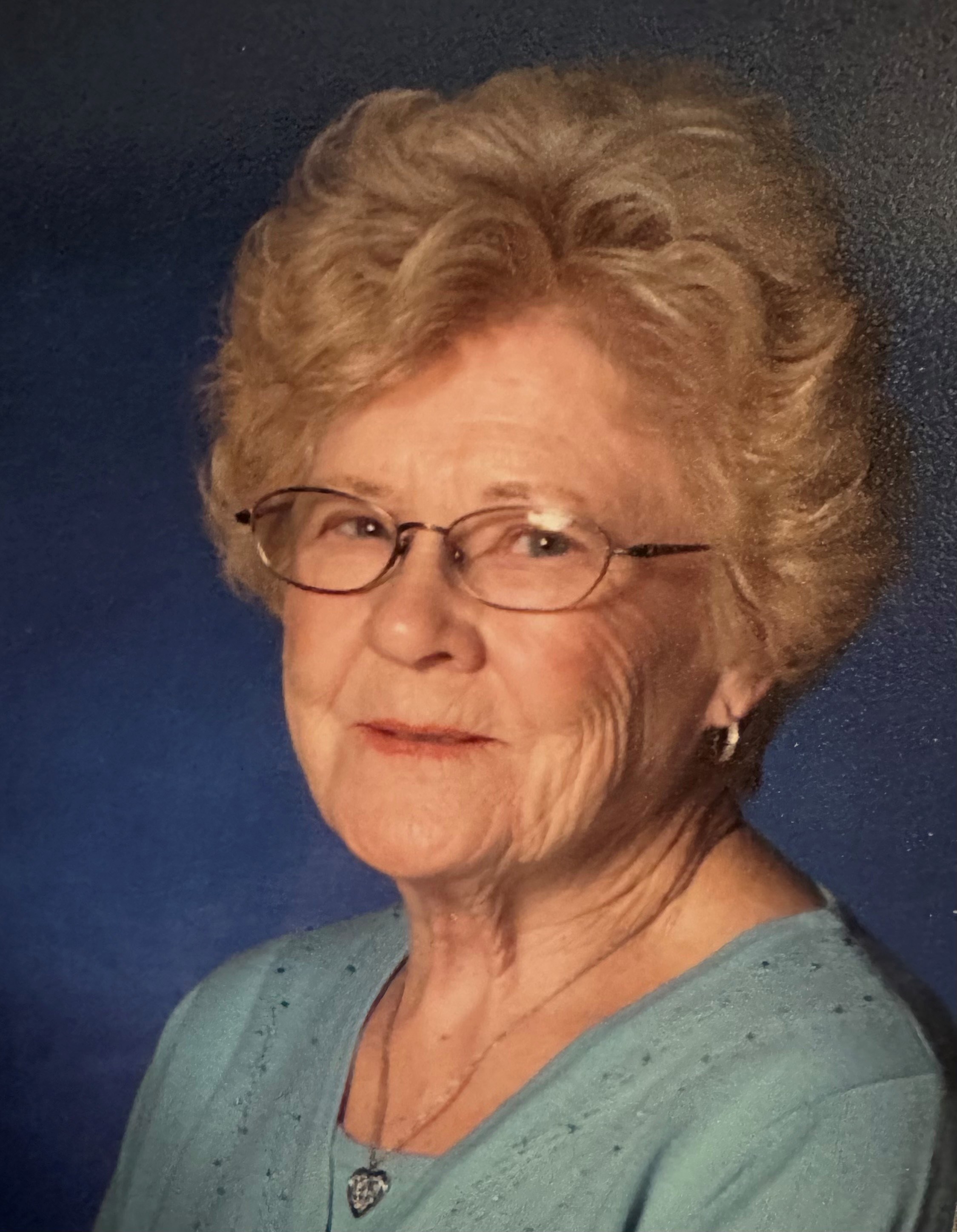 Beverly Baker | Hamiltons Funeral Home