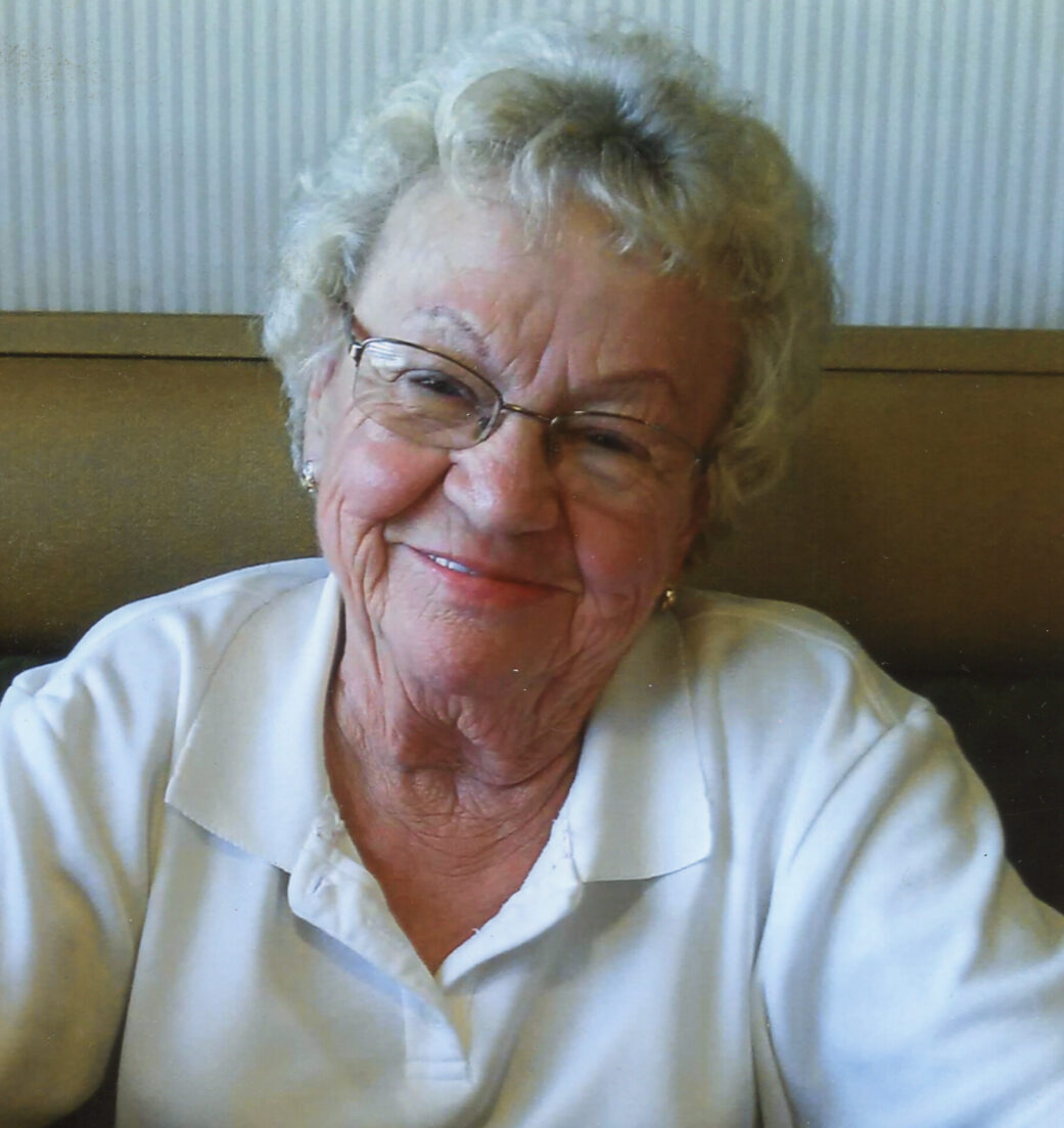 Dorothy Louise (Doolittle) Holmes | Hamiltons Funeral Home