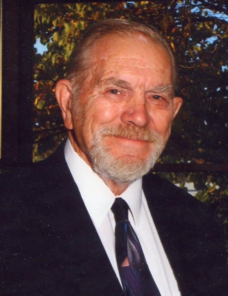 Gene Lucas | Hamiltons Funeral Home