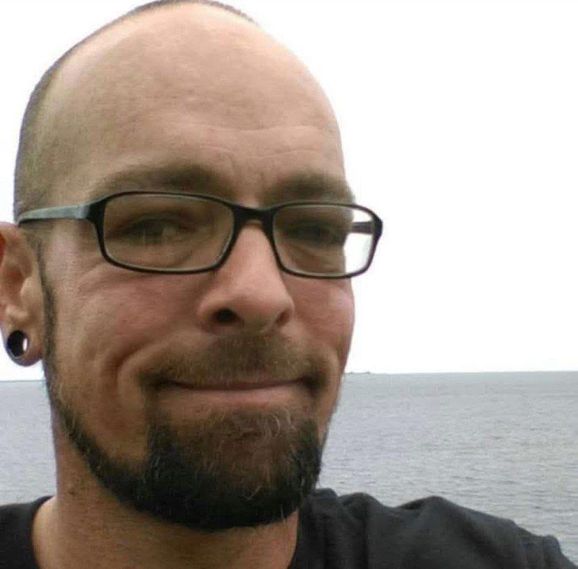 Jeffery Garrison | Hamiltons Funeral Home