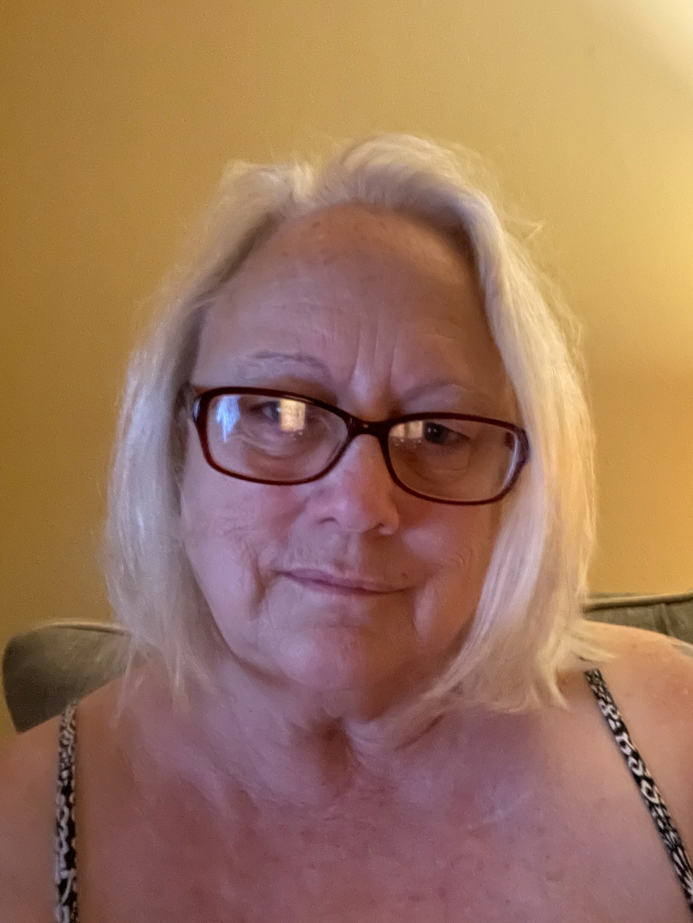 Lisa Louise Dennis | Hamiltons Funeral Home