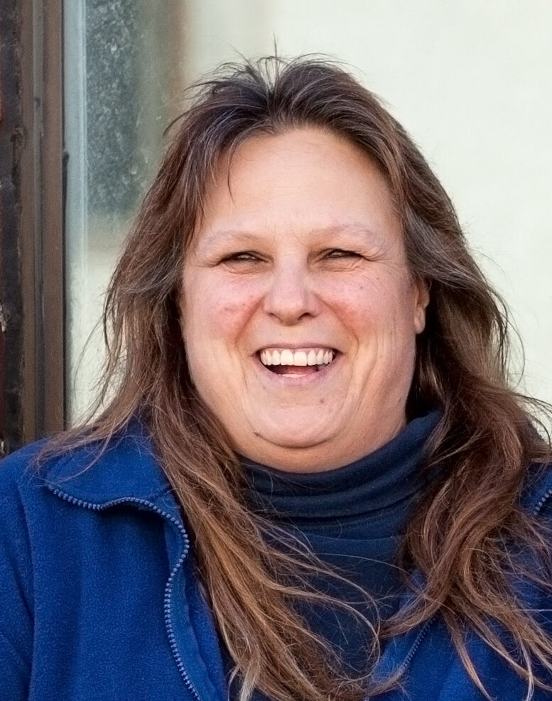 Korrenia Nuzum | Hamiltons Funeral Home