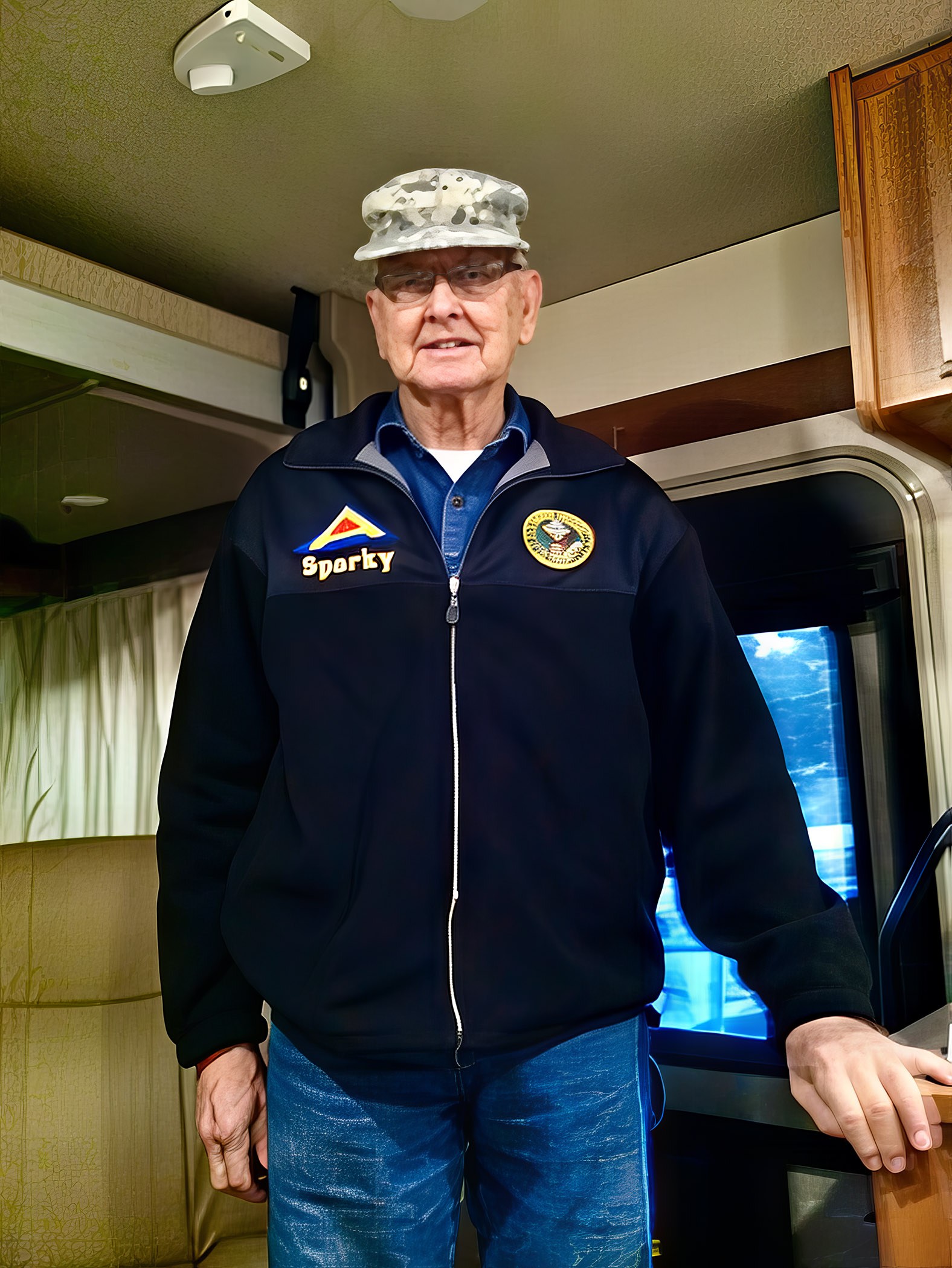 Robert "Sparky" Sparks | Hamiltons Funeral Home