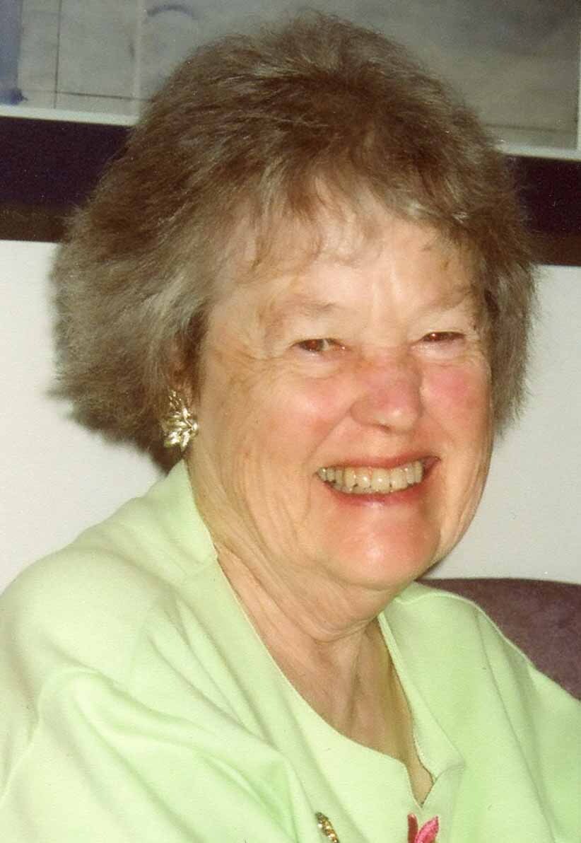 Betty M Sears | Hamiltons Funeral Home