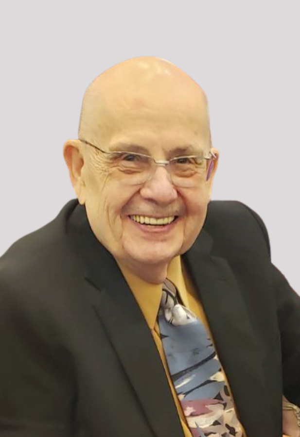 Stanley Ross Eller | Hamiltons Funeral Home