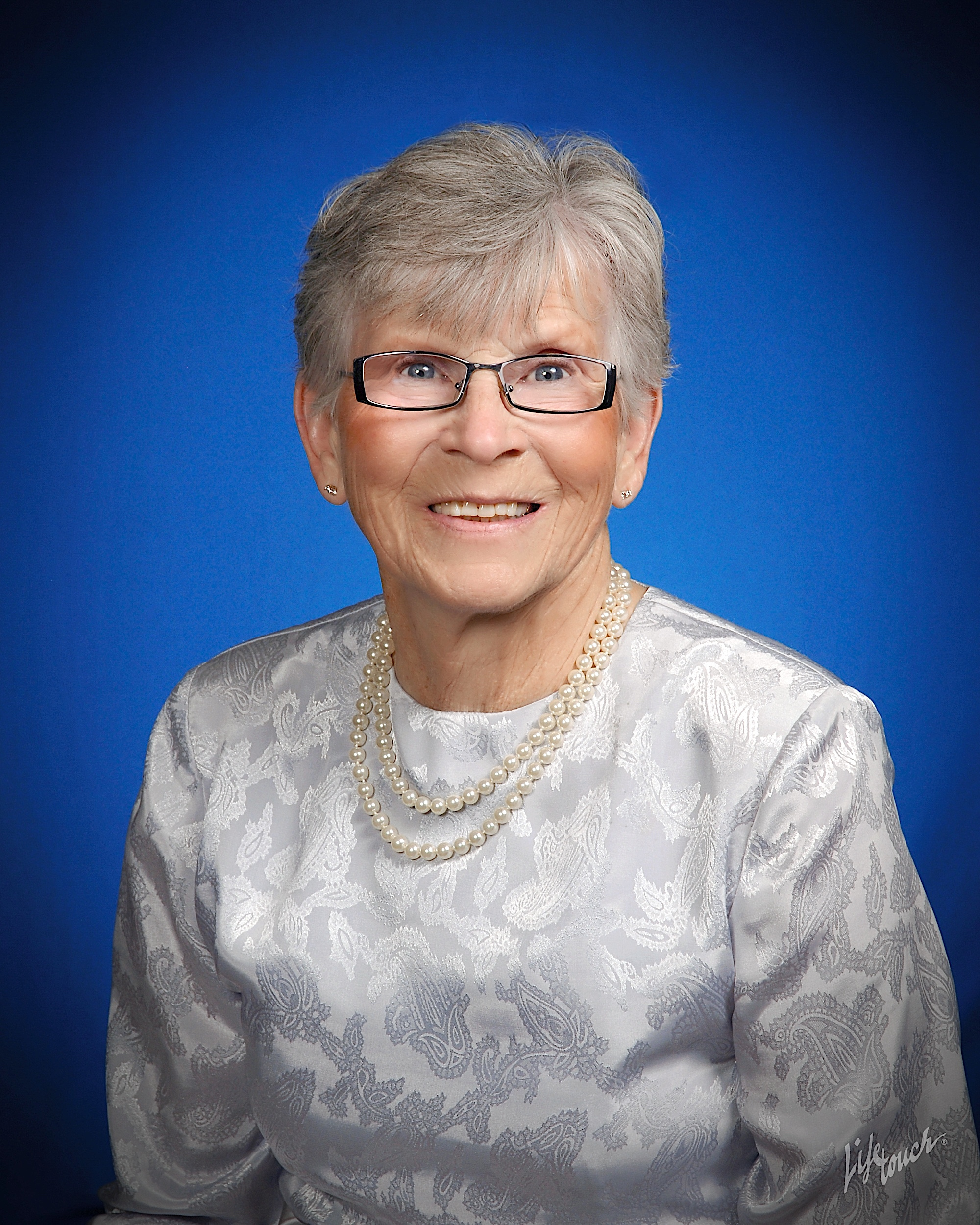Laurel Gardner | Hamiltons Funeral Home