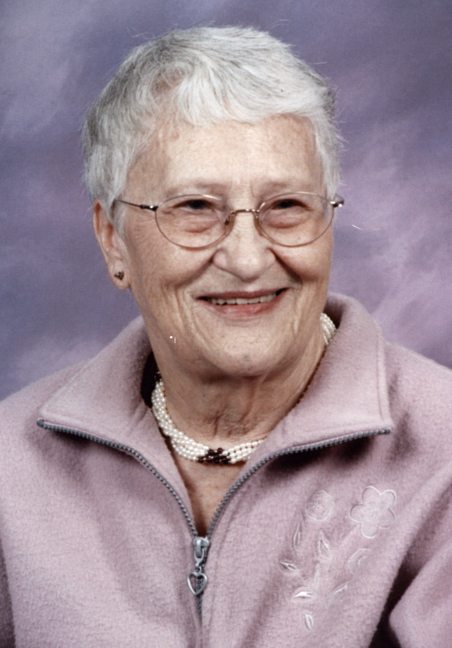 Ruth Evelyn Starkey | Hamiltons Funeral Home