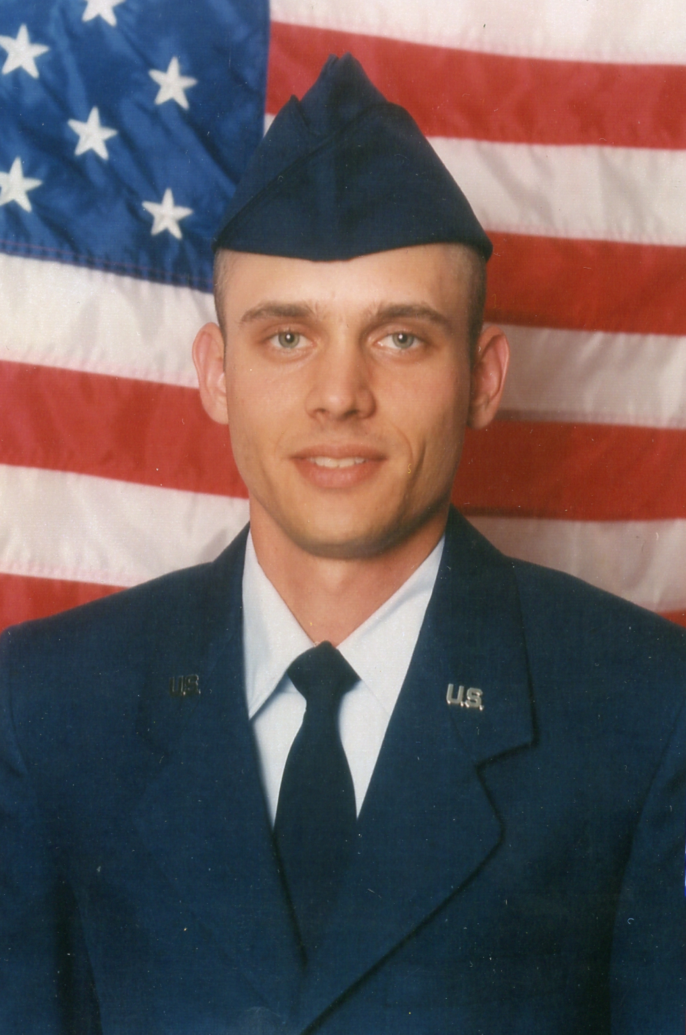 Christopher "Joe" Amundson | Hamiltons Funeral Home