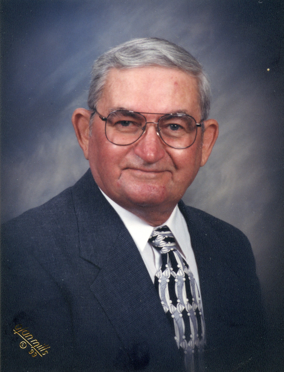 Richard "Dick" Ahlberg | Hamiltons Funeral Home