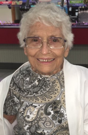 Velma Robbins | Hamiltons Funeral Home