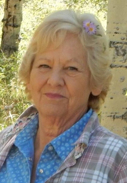 Mary "Van" Elliott | Hamiltons Funeral Home